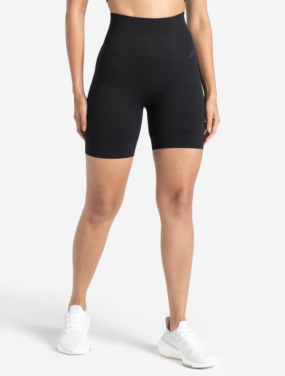 Core Seamless Shorts | Blackout | Pursue Fitness